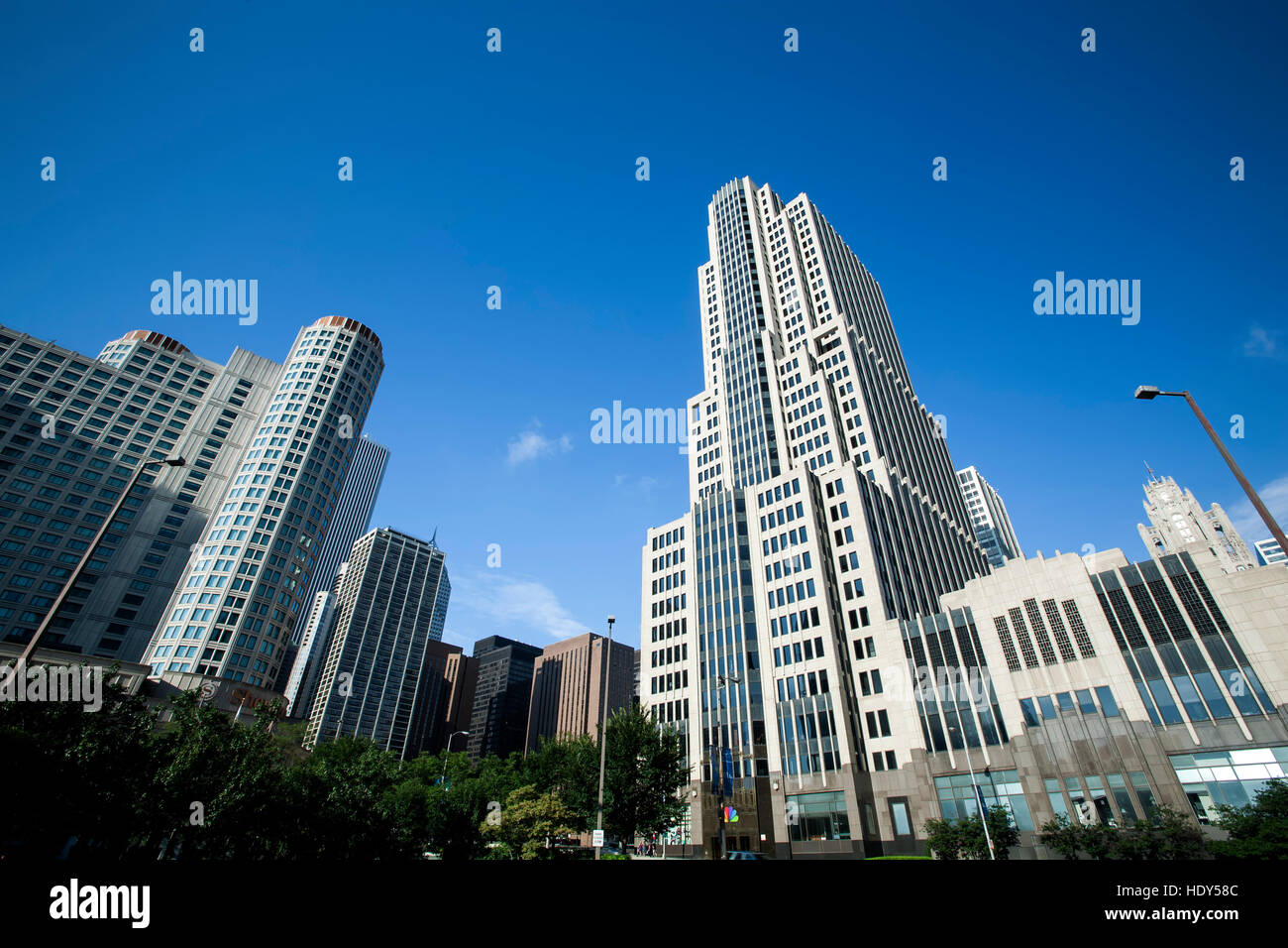 Illinois chicago nbc tower building hi-res stock photography and images ...
