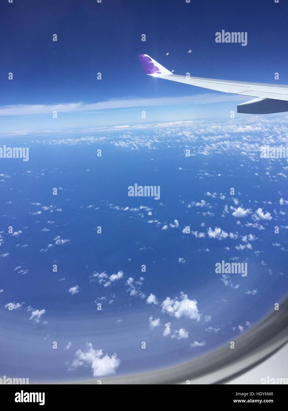 View of ocean from an airplane Stock Photo - Alamy