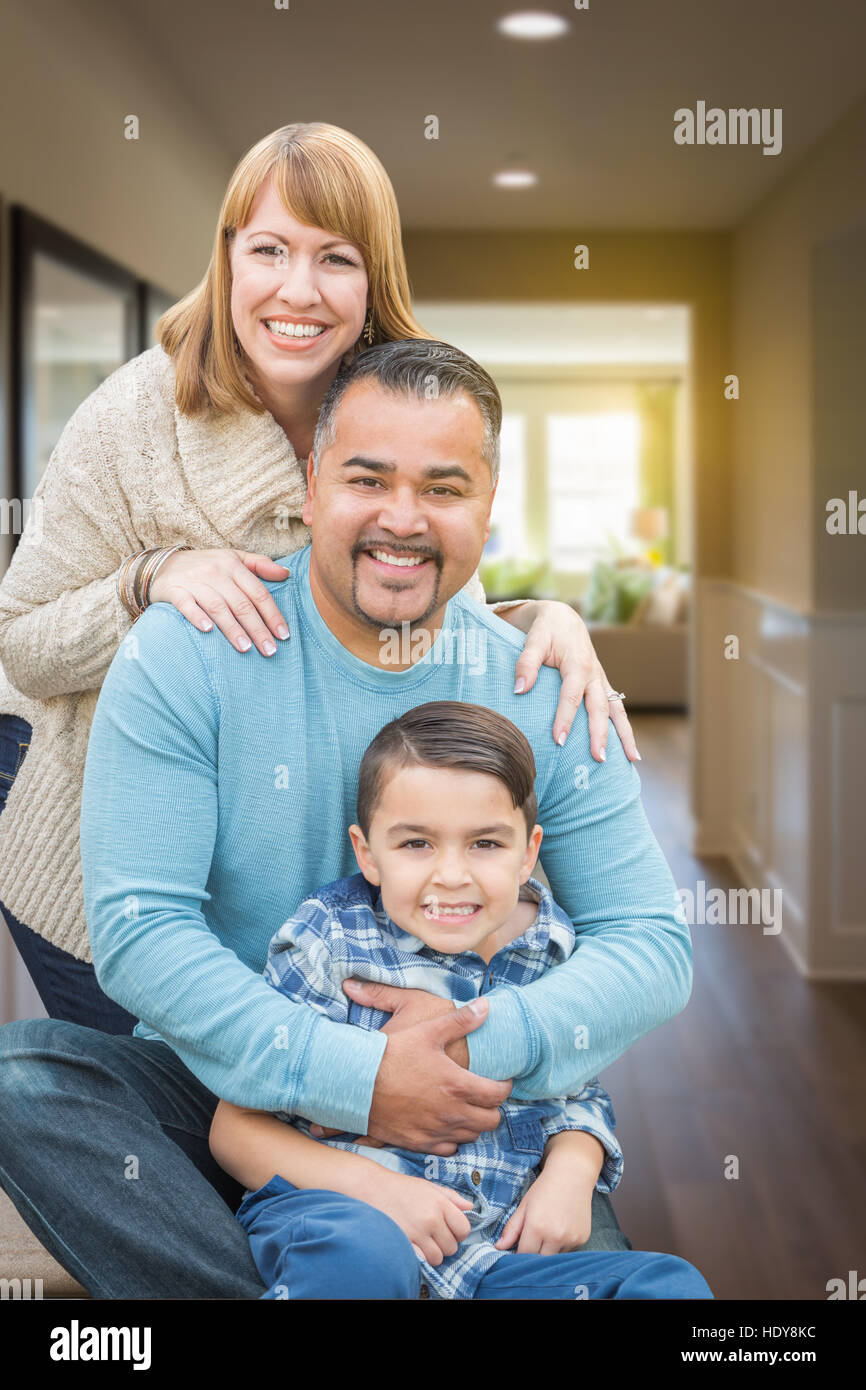 Family hispanic inside house hi-res stock photography and images - Alamy