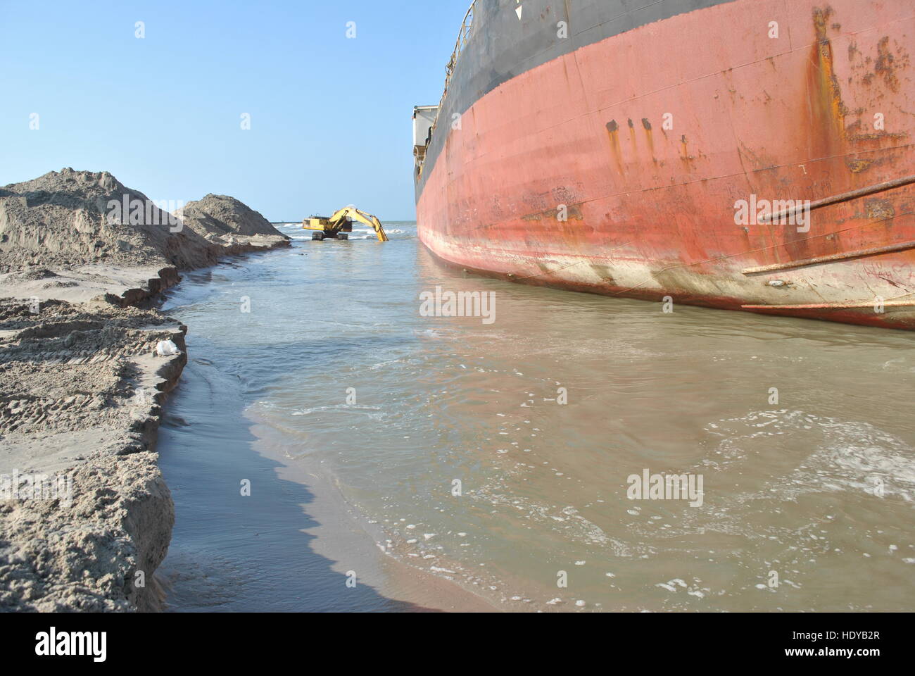 Ran aground oil tanker ship in Thailand Stock Photo - Alamy
