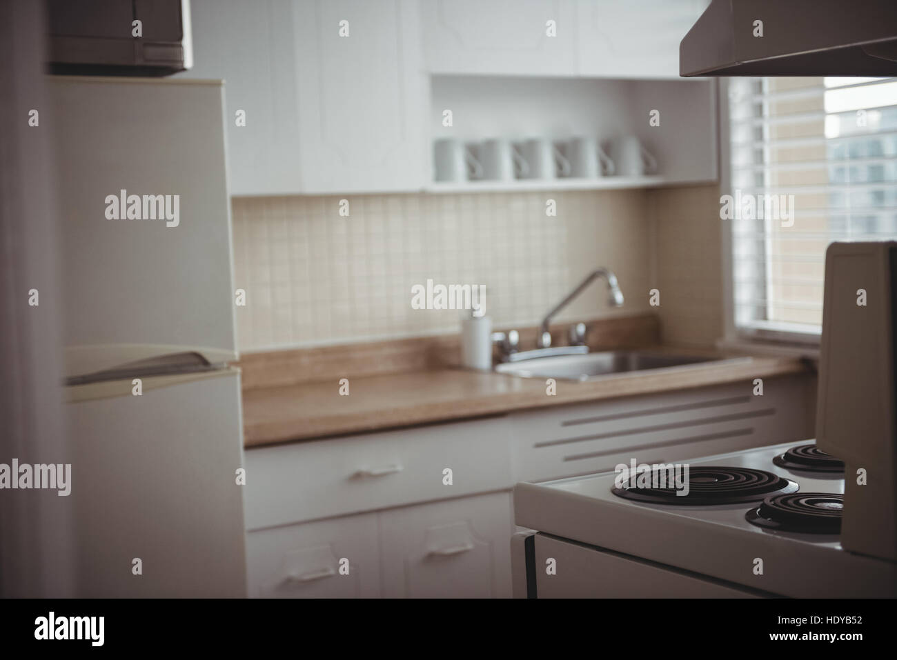 View of modern kitchen Stock Photo - Alamy