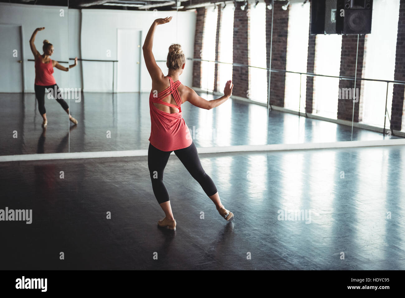 Professional tap dancer hi-res stock photography and images - Alamy
