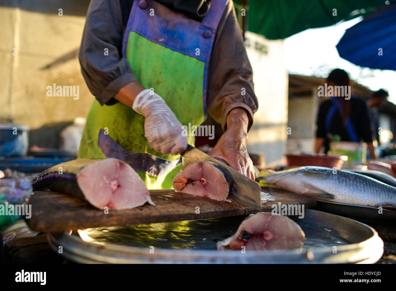 Thai local fish market Stock Photo - Alamy