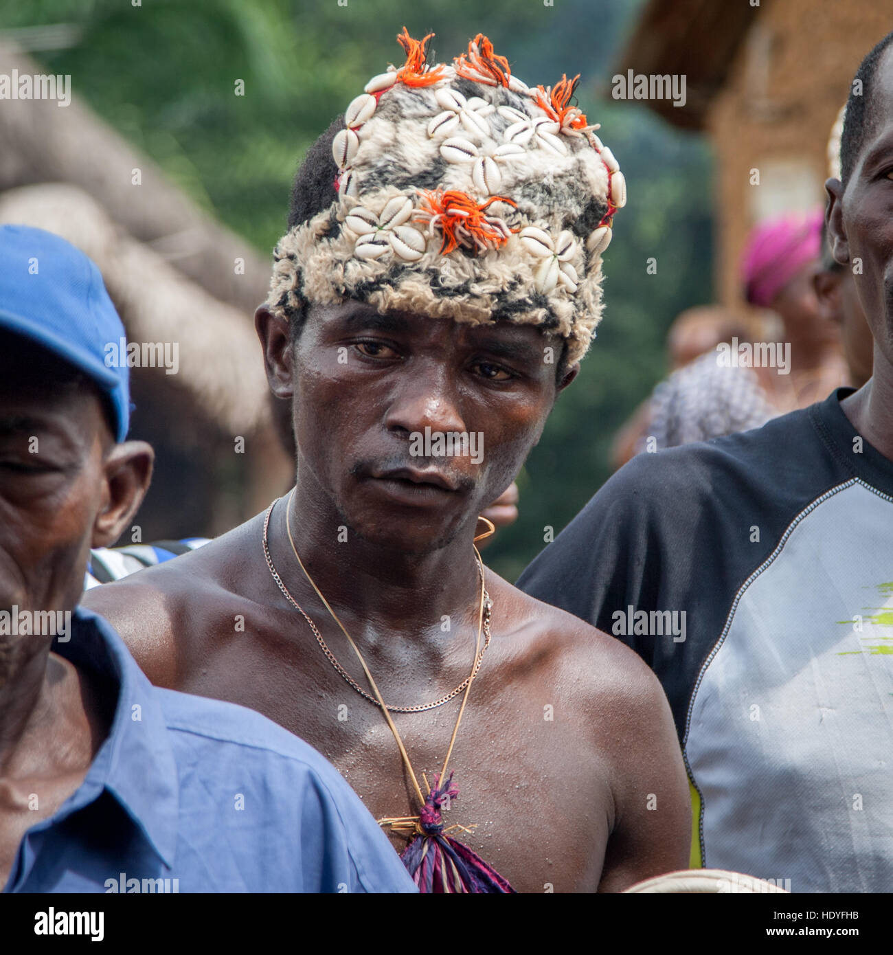 Mende tribe hi-res stock photography and images - Alamy