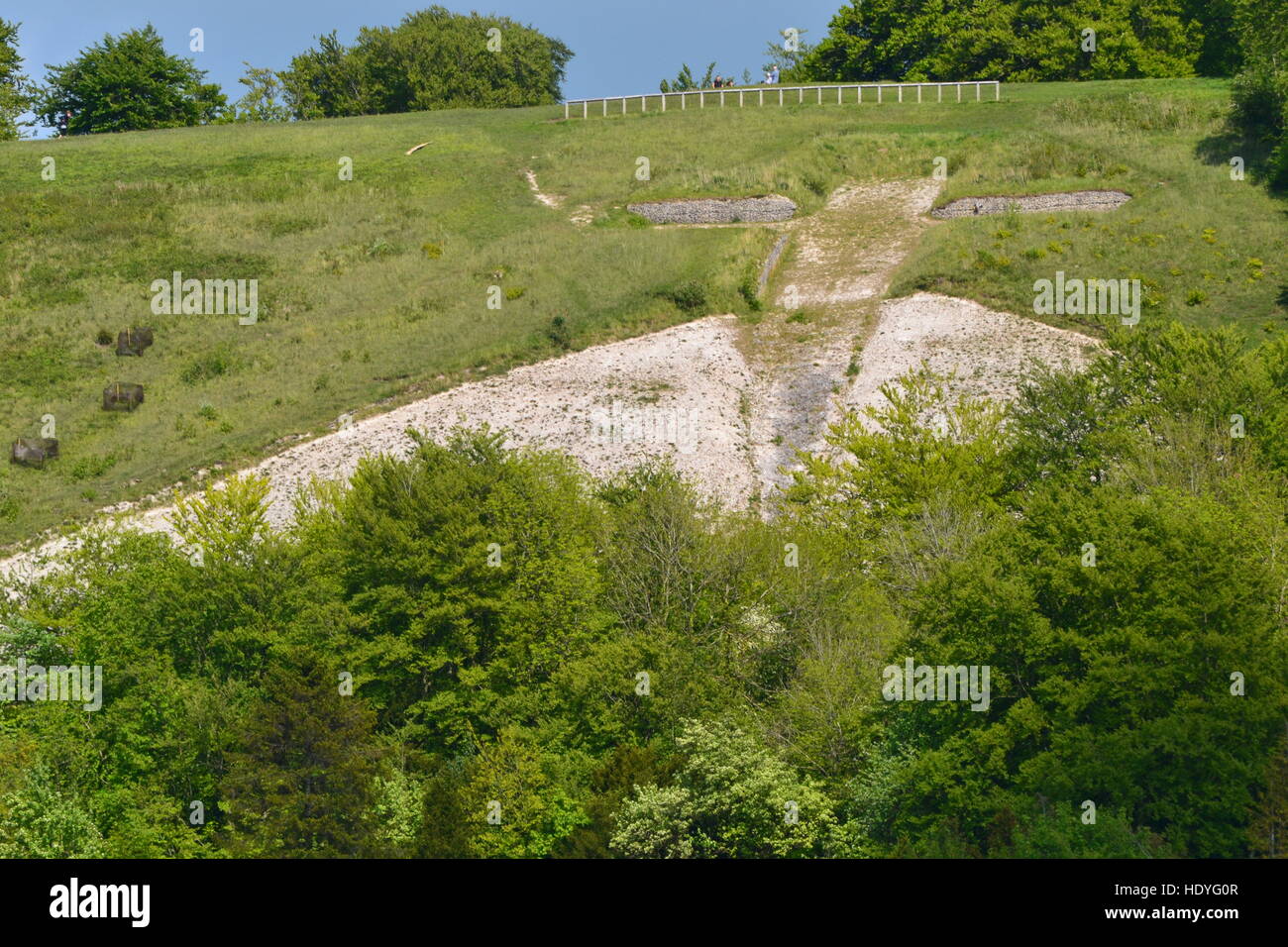 White chalk hills chilterns hi-res stock photography and images - Alamy