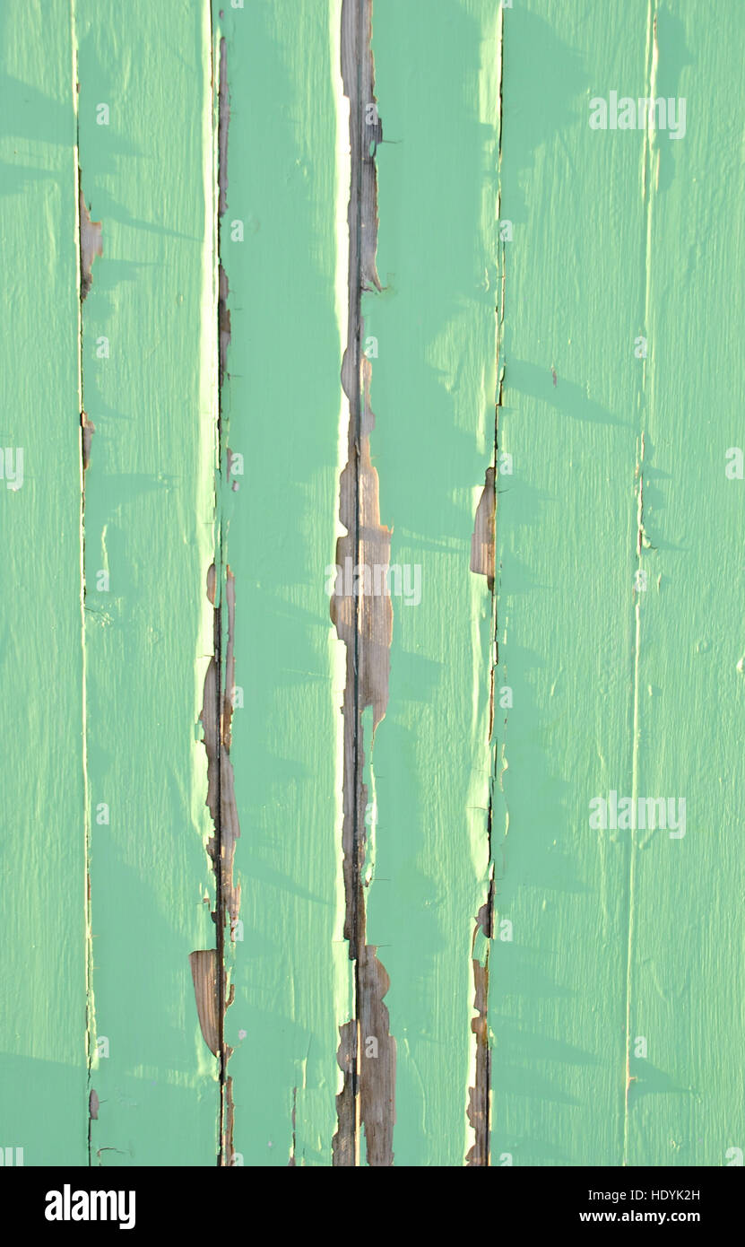 Green chipped paint hi-res stock photography and images - Alamy