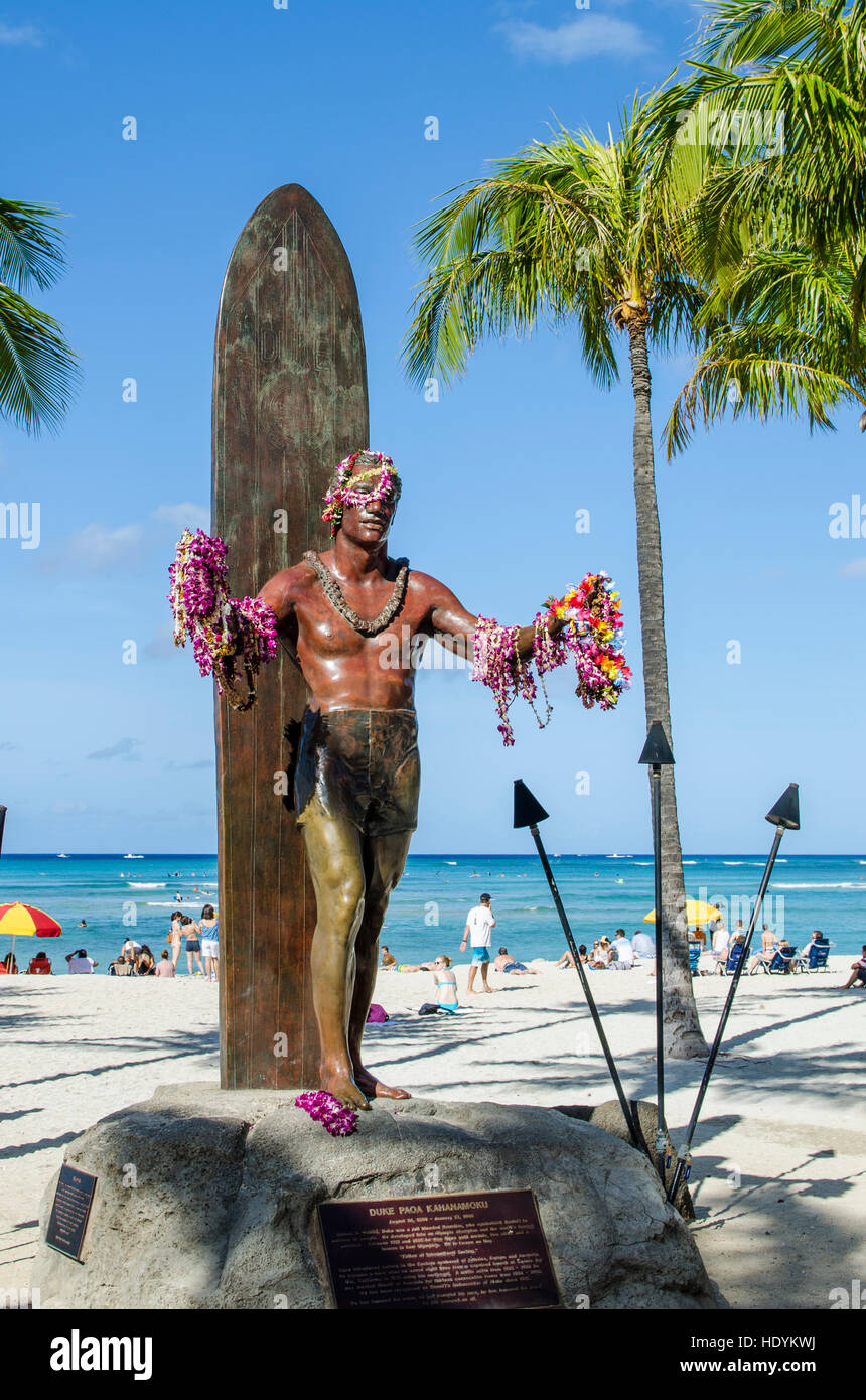 Duke Paoa Kahanamoku, Waikiki Beach, Honolulu, Oahu, Hawaii Stock Photo ...