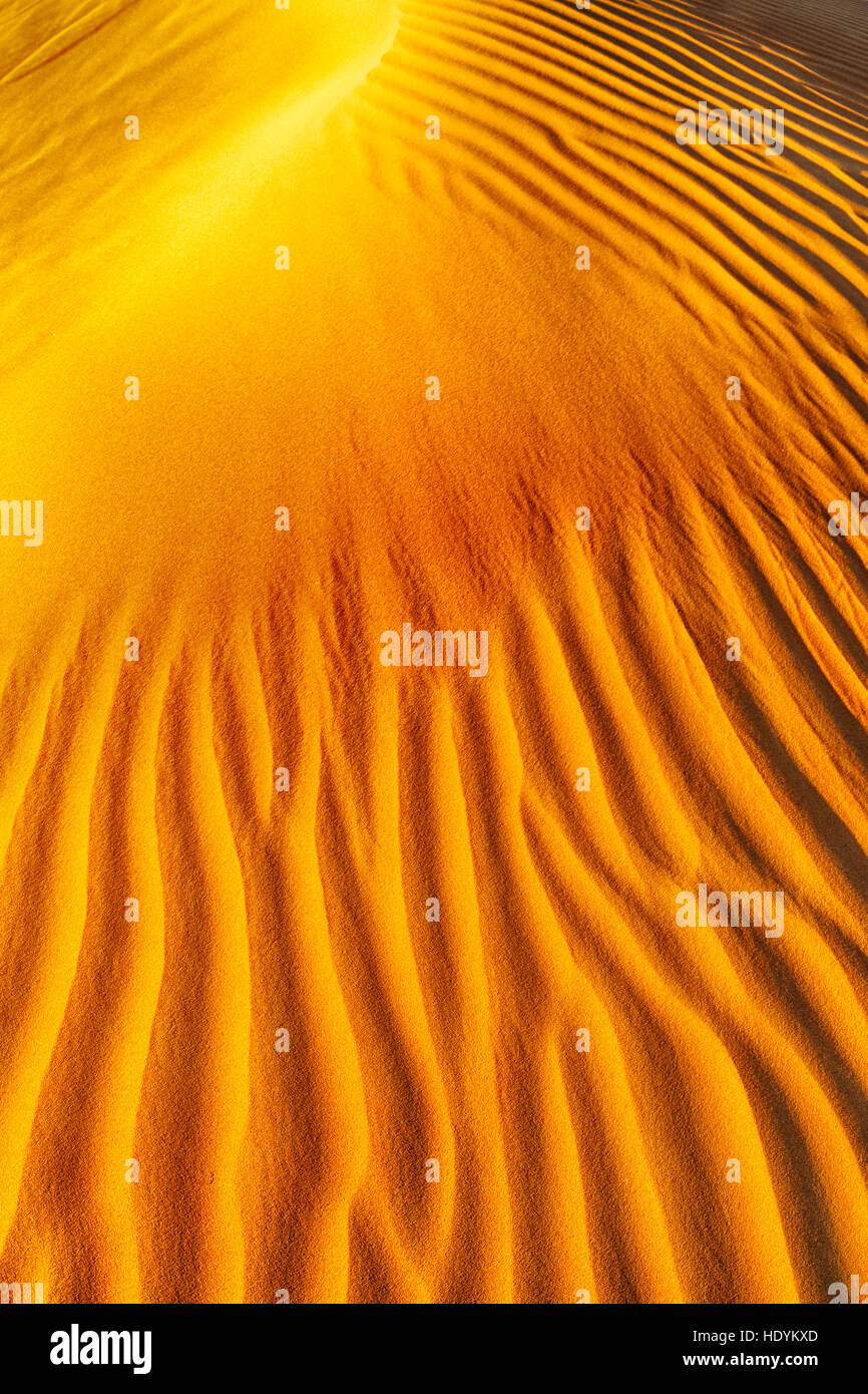 abstract texture line wave in oman the old desert and the empty quarter ...