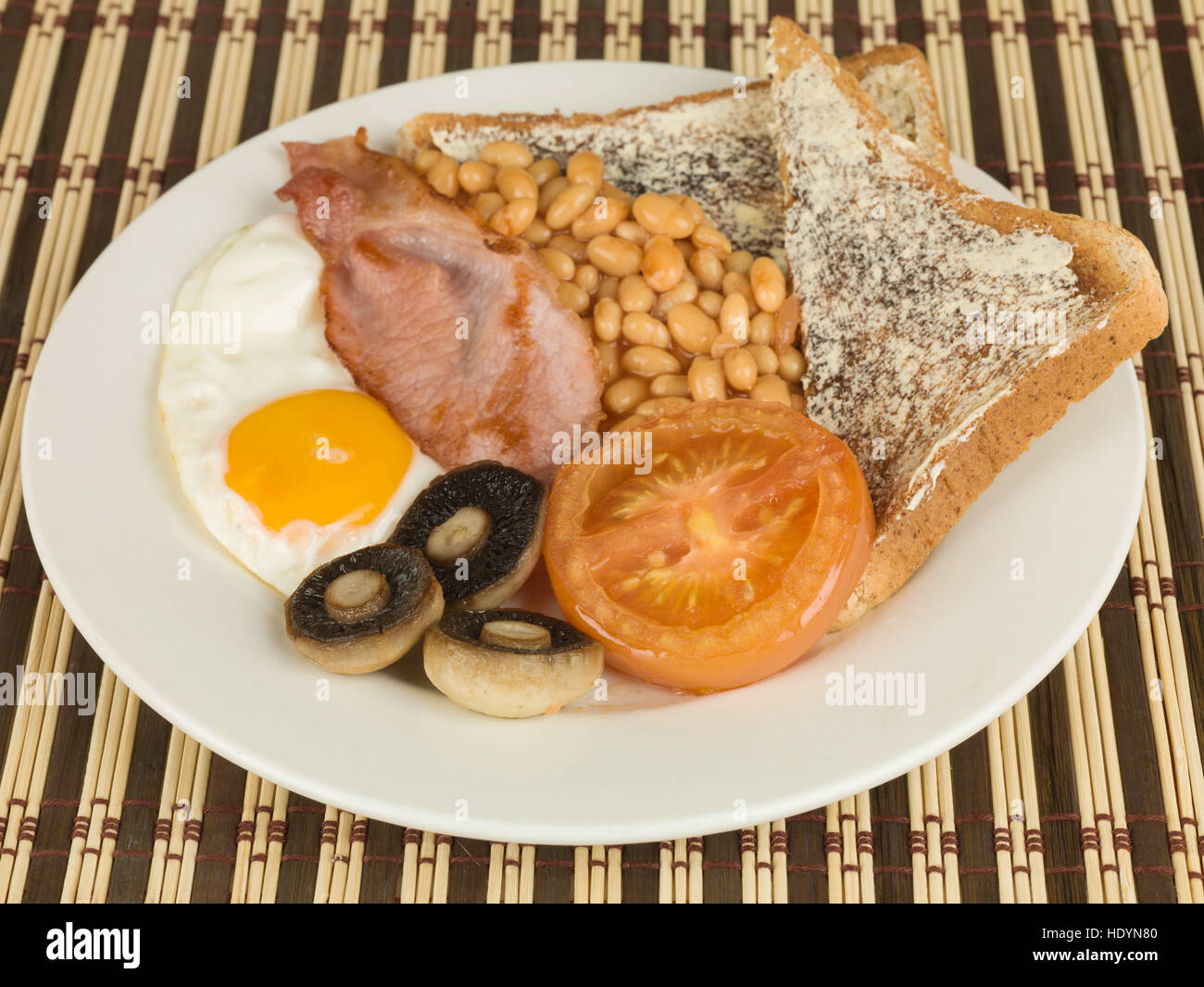 Traditional Fried Full English Breakfast Stock Photo - Alamy
