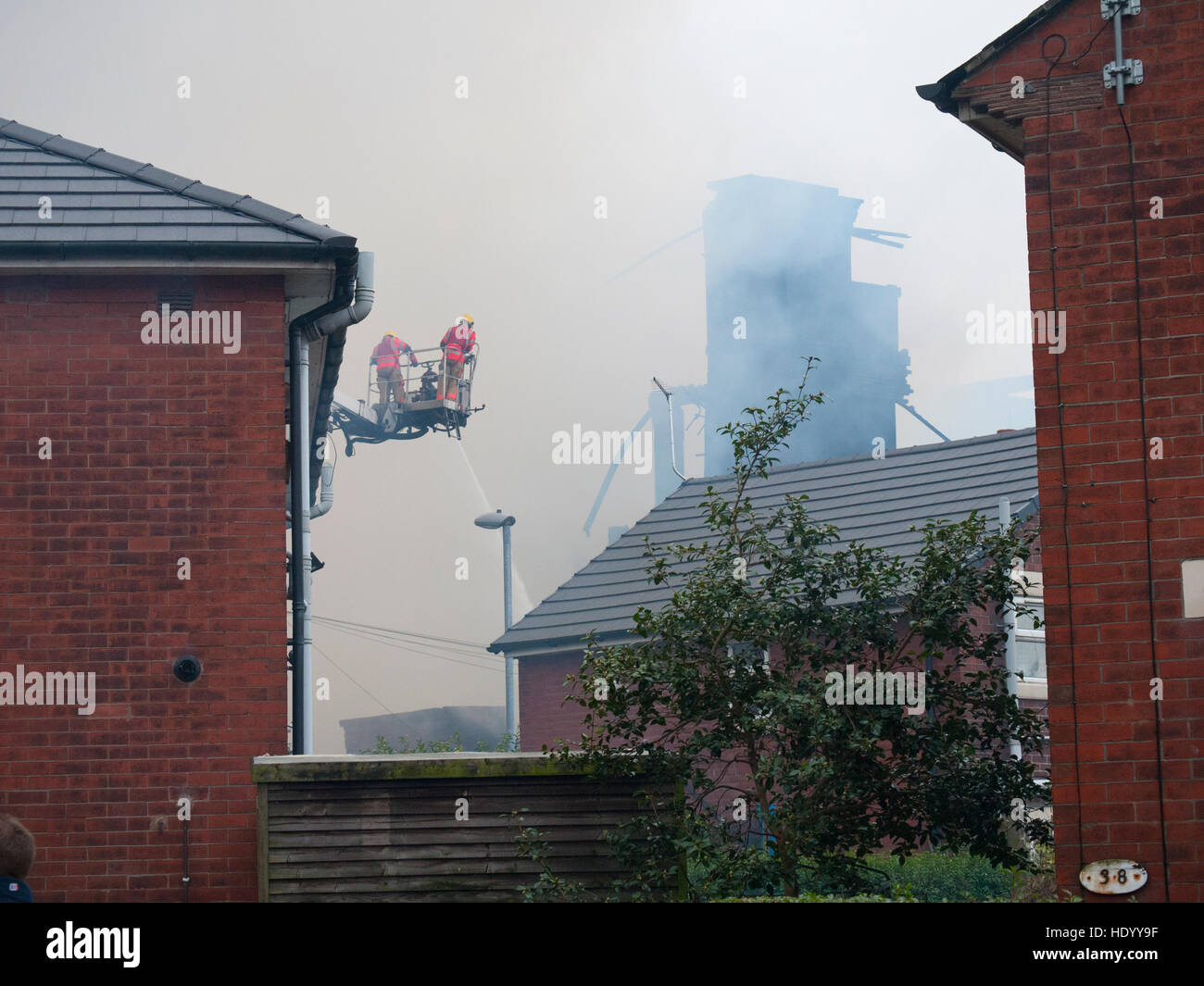 Oldham Lancashire, UK. 15th Dec, 2016. Huge fire was attended by the ...