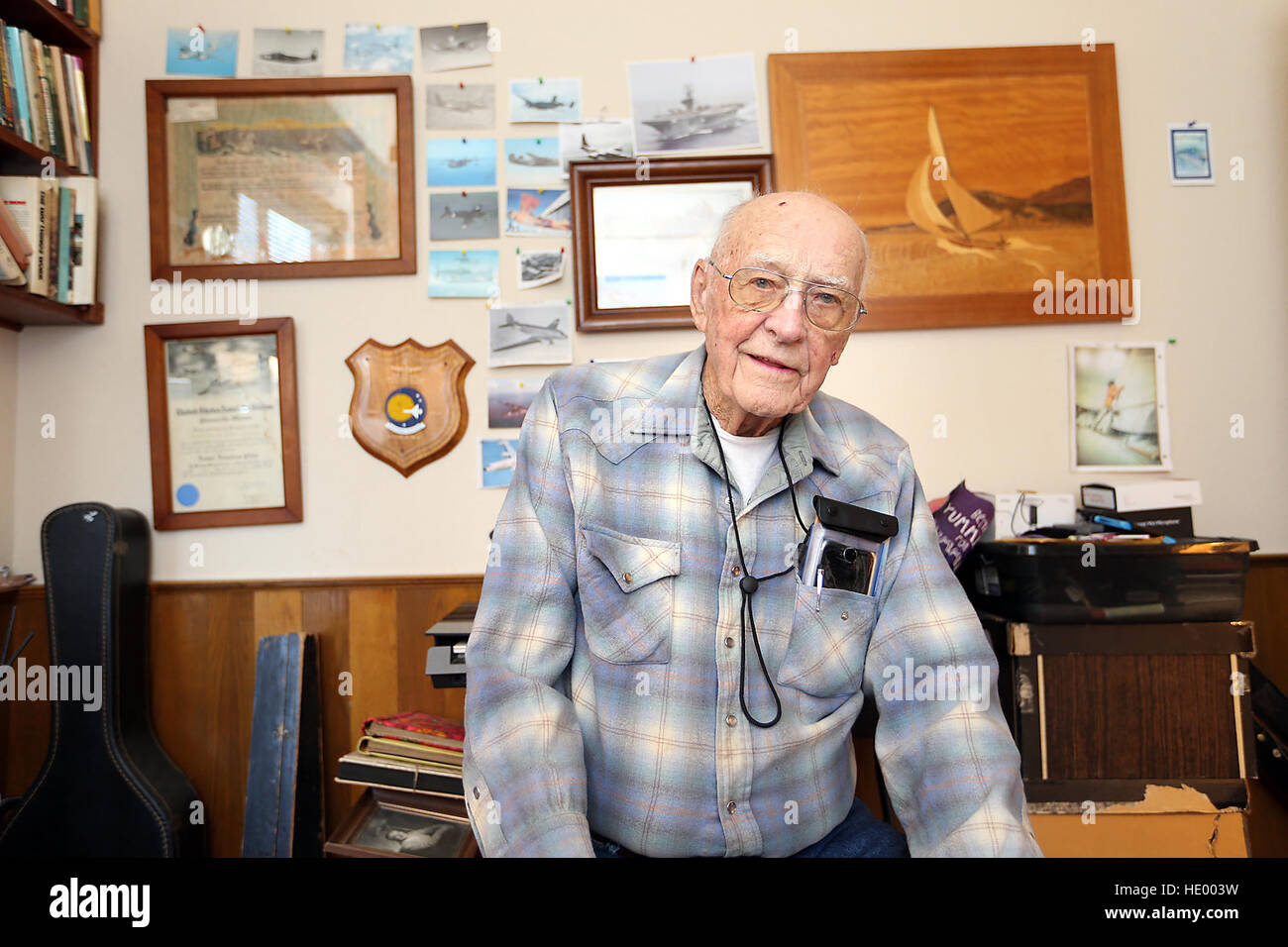 Napa, CA, USA. 23rd Nov, 2016. Napan Don Long was a radioman on a PBY ...