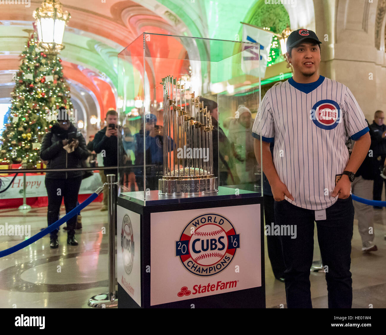 Chicago cubs world series trophy hi-res stock photography and images ...