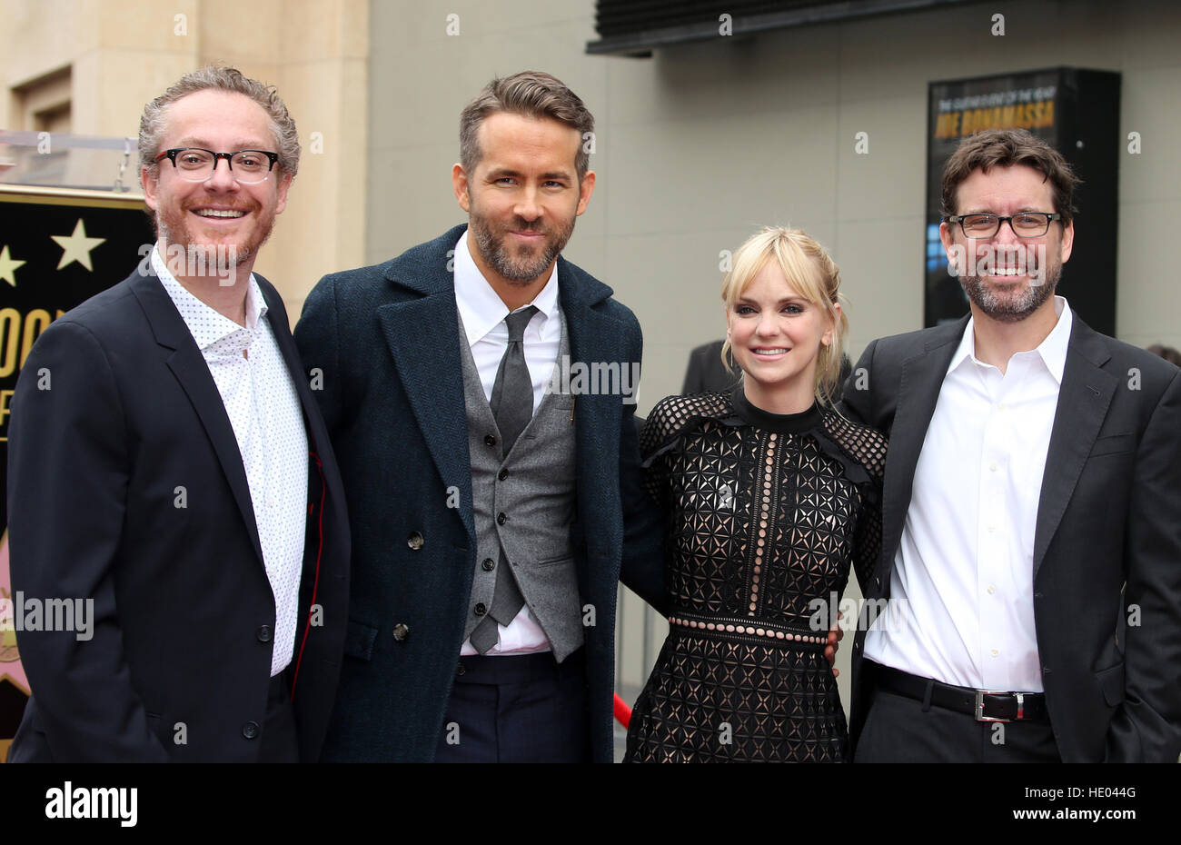 Hollywood, USA. 15th Dec, 2016. Rhett Reese, Ryan Reynolds, Anna Faris ...