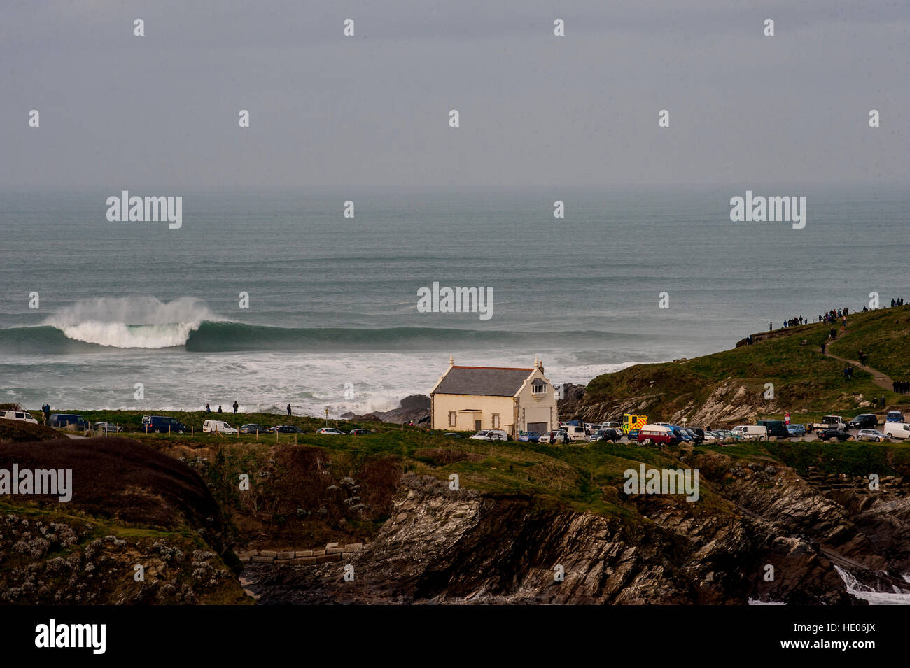 Cornwall, UK. 16th Dec, 2016. Weather. The largest surfable waves in ...