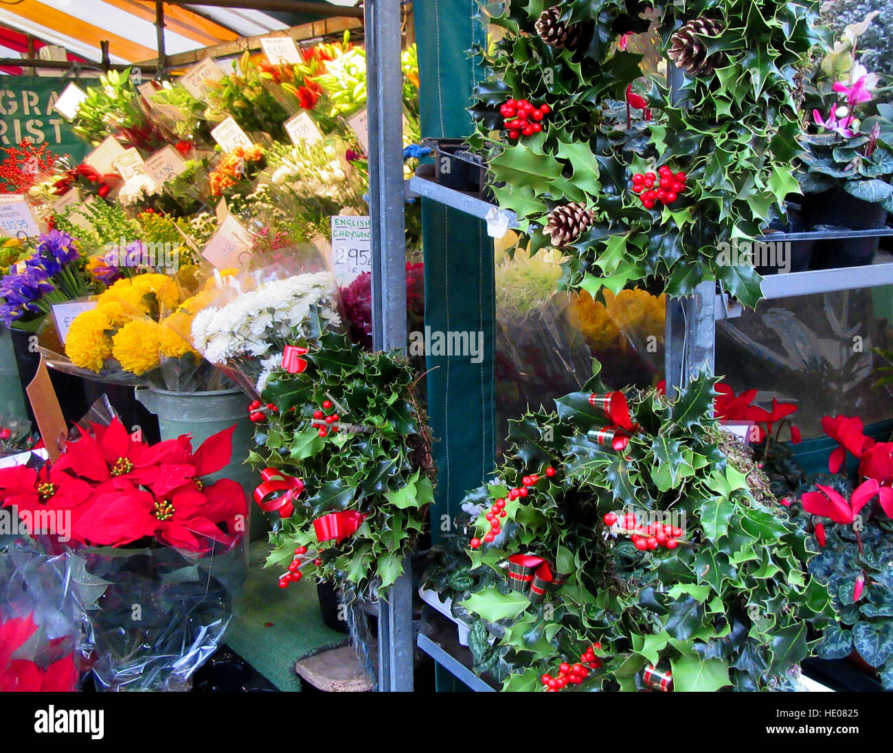 Cambridge christmas market hi-res stock photography and images - Alamy