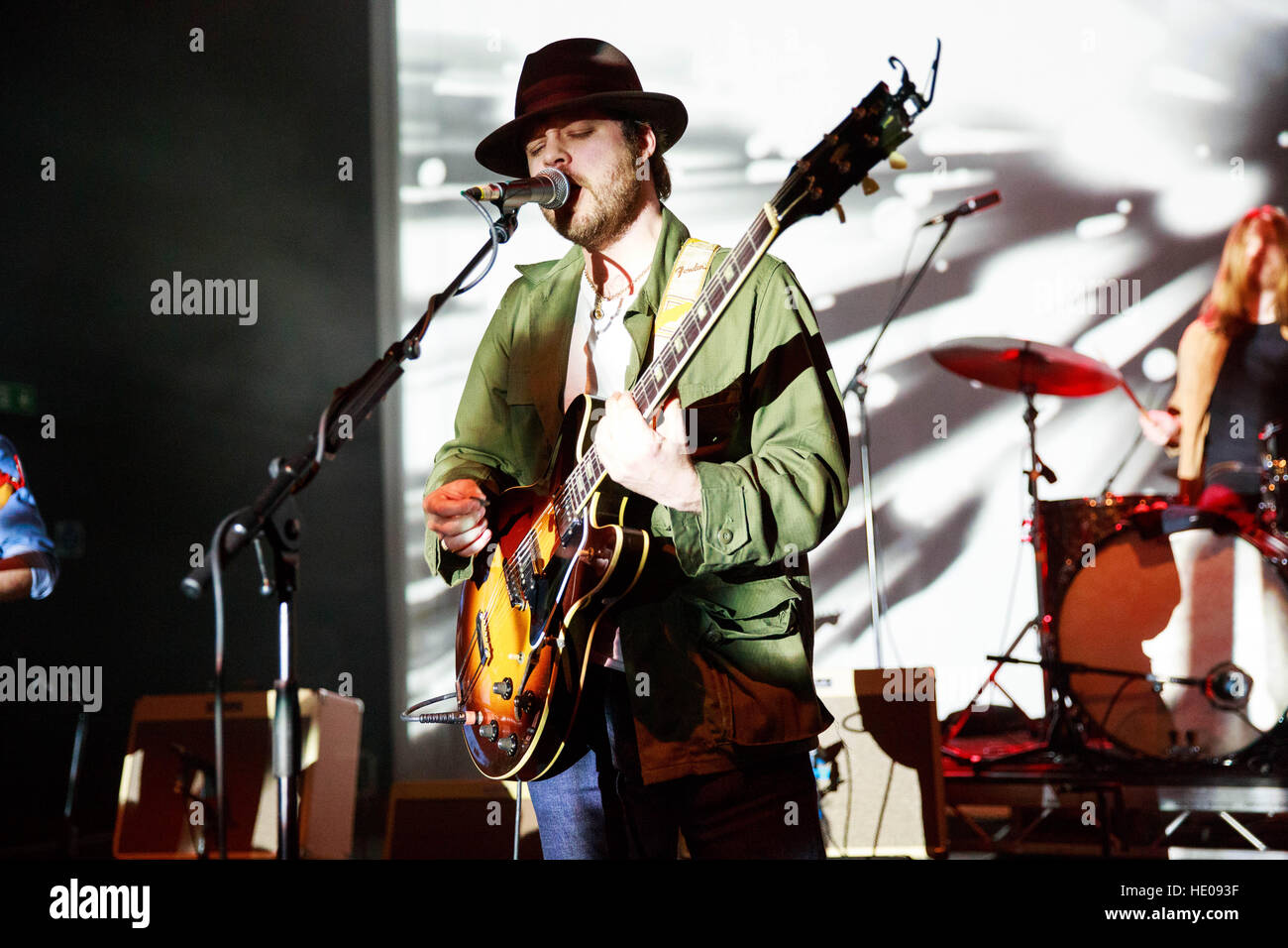 At londons shepherds bush empire hi-res stock photography and images ...