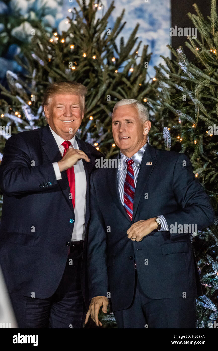 Mike pence 2016 hi-res stock photography and images - Alamy