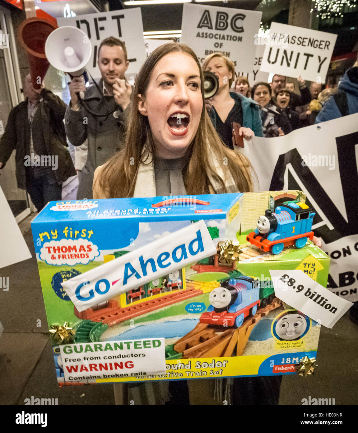 Southern rail delays hi-res stock photography and images - Alamy