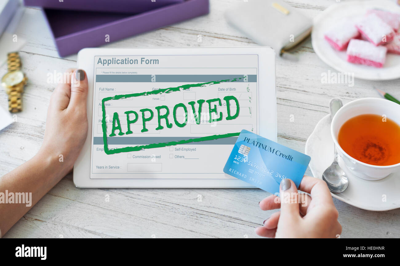 Shopping accepted hi-res stock photography and images - Alamy