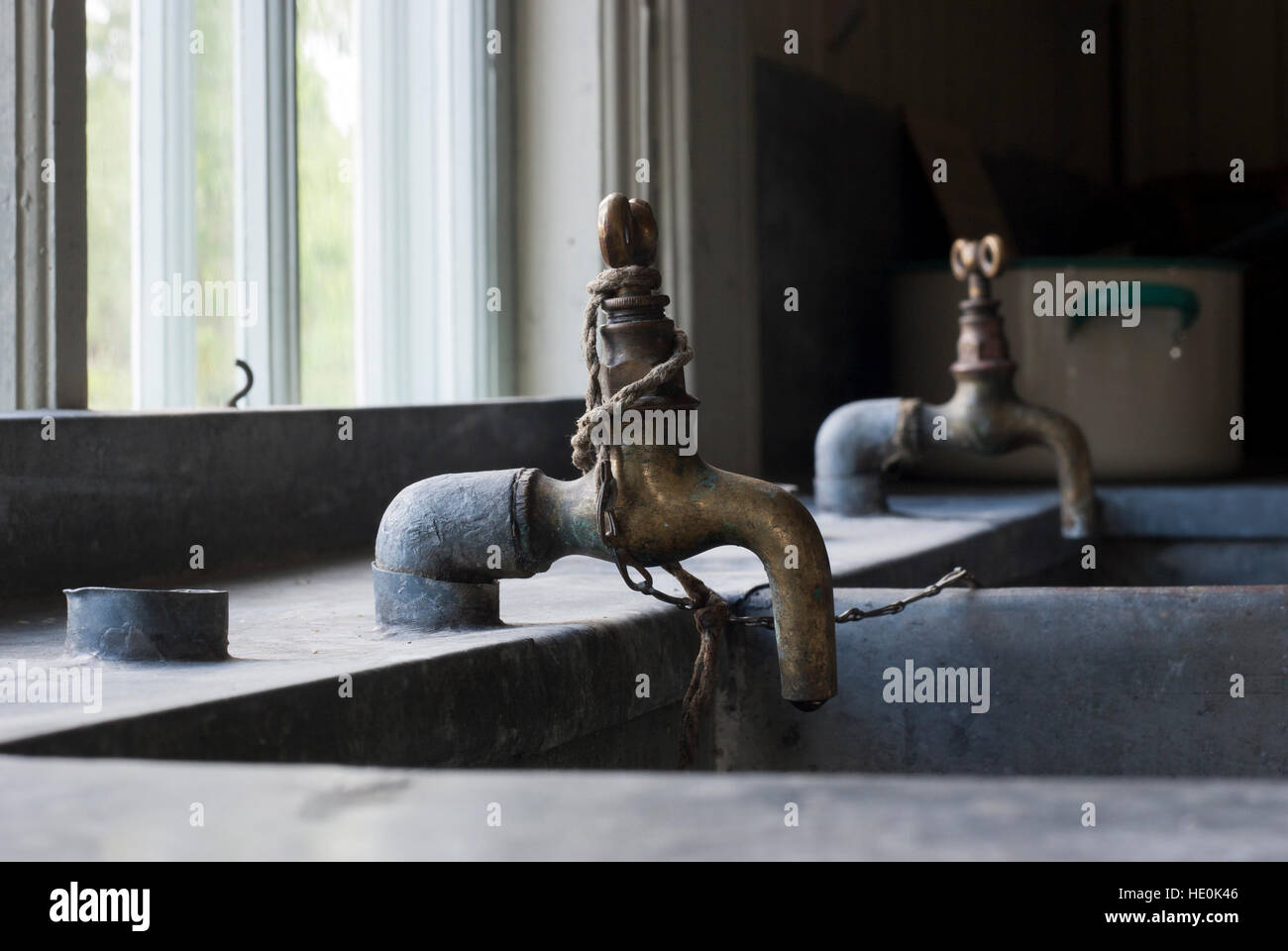 Diskbank High Resolution Stock Photography and Images - Alamy