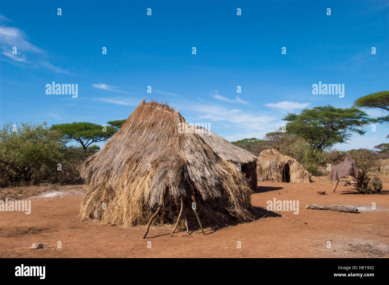 Hadza tribe in tanzania hi-res stock photography and images - Alamy