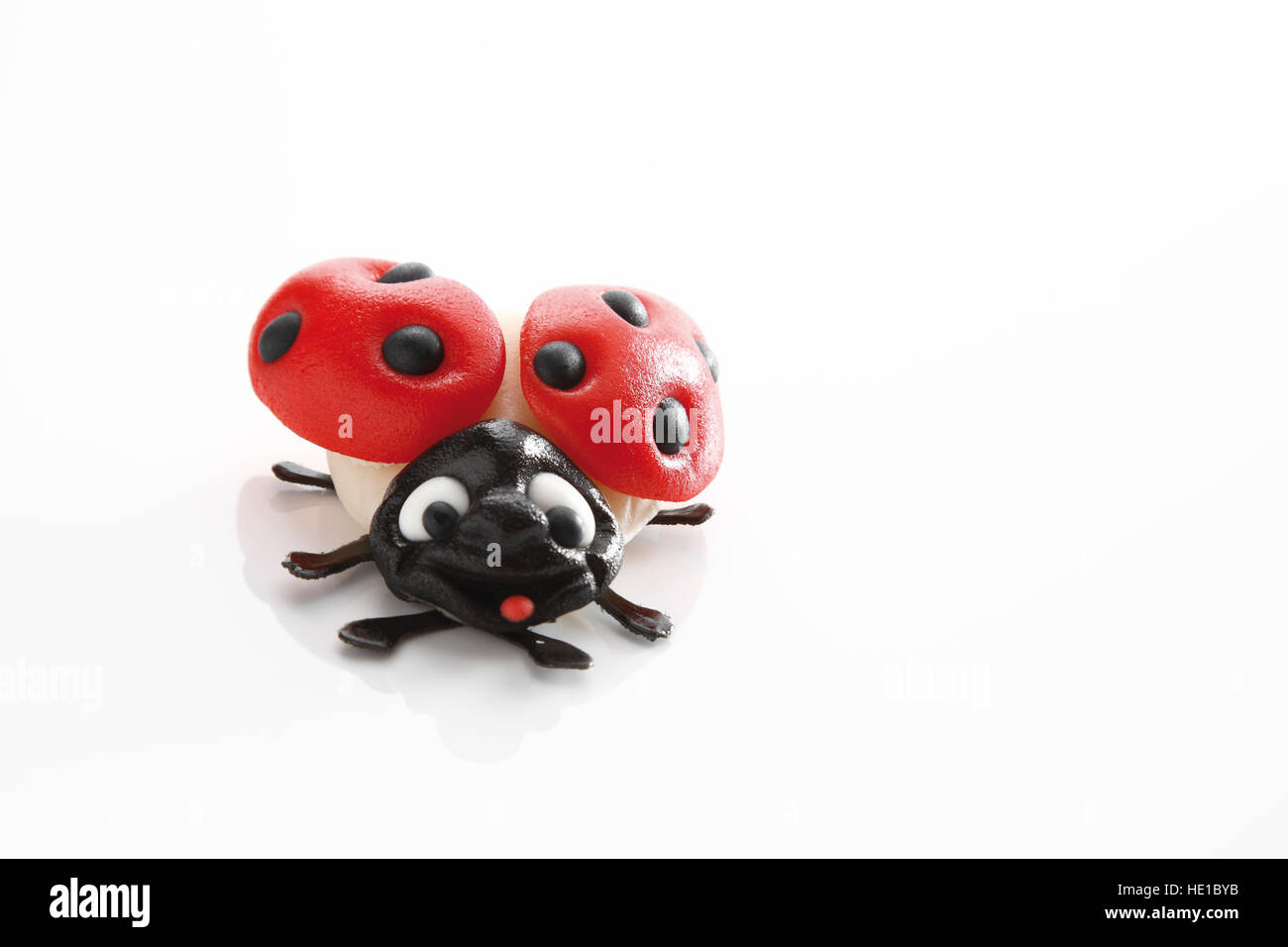 Marzipan ladybirds hi-res stock photography and images - Alamy