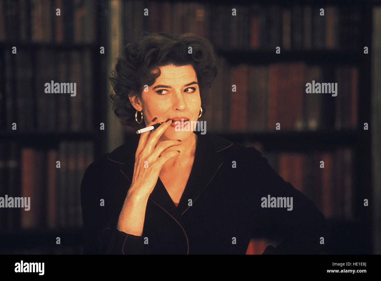 8 women francois ozon 2002 hi-res stock photography and images - Alamy