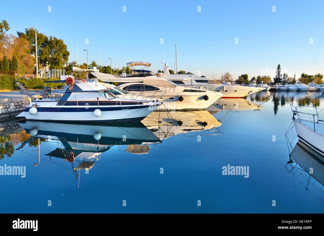 Alimos greece hi-res stock photography and images - Alamy