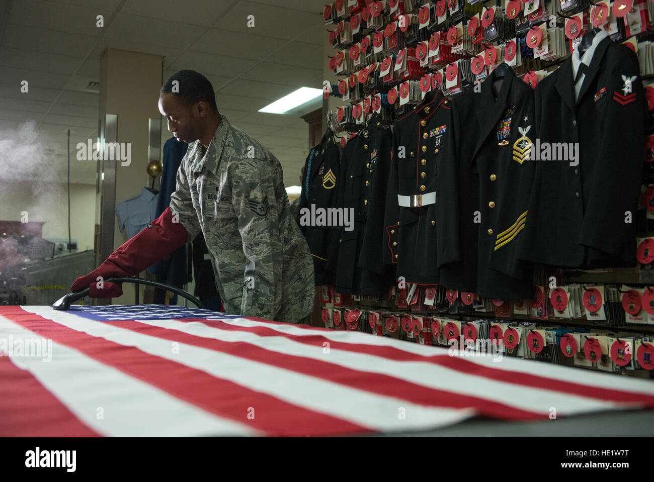 Staff Sgt. DeAnthony Rosser, Dover mortuary affairs, departure ...