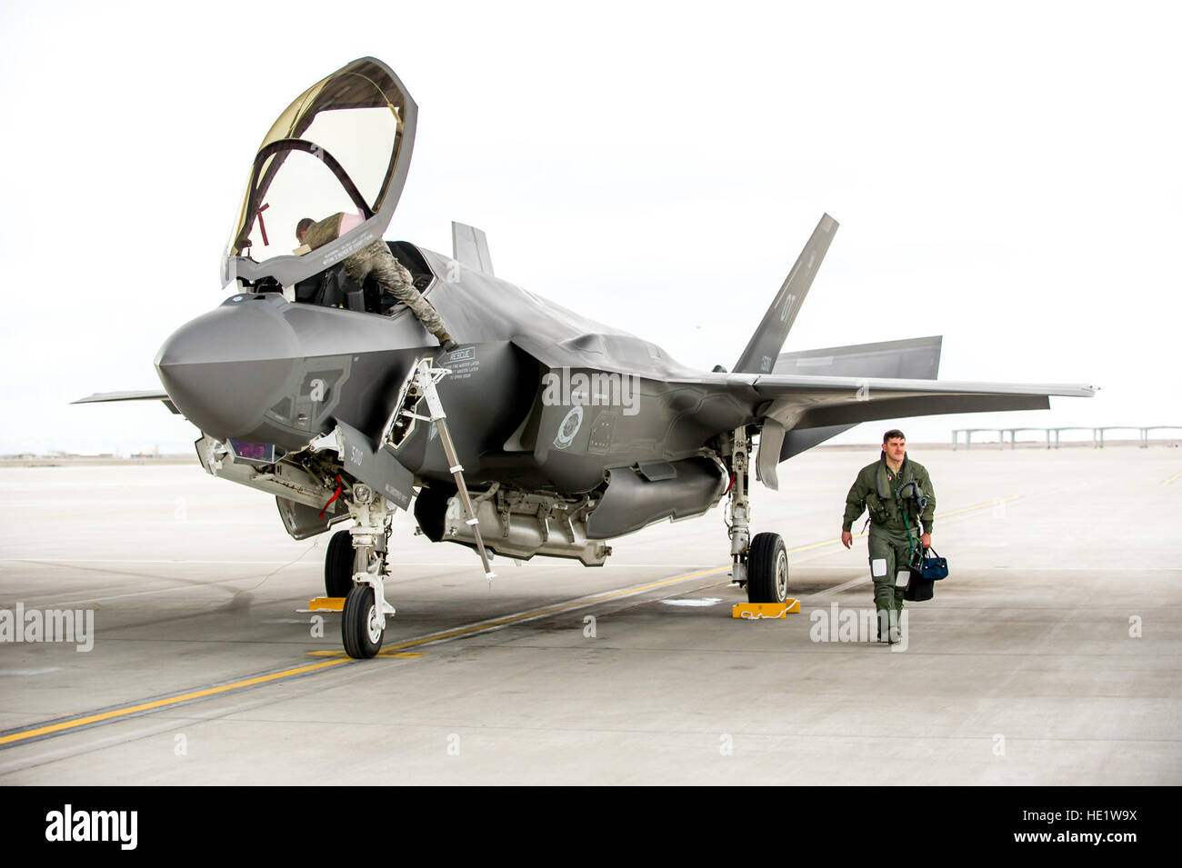 31st test evaluation squadron hi-res stock photography and images - Alamy