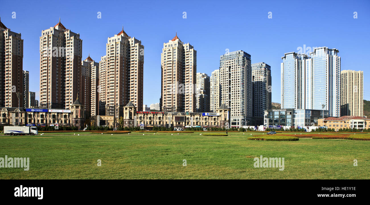 Dalian evening city building Stock Photo - Alamy
