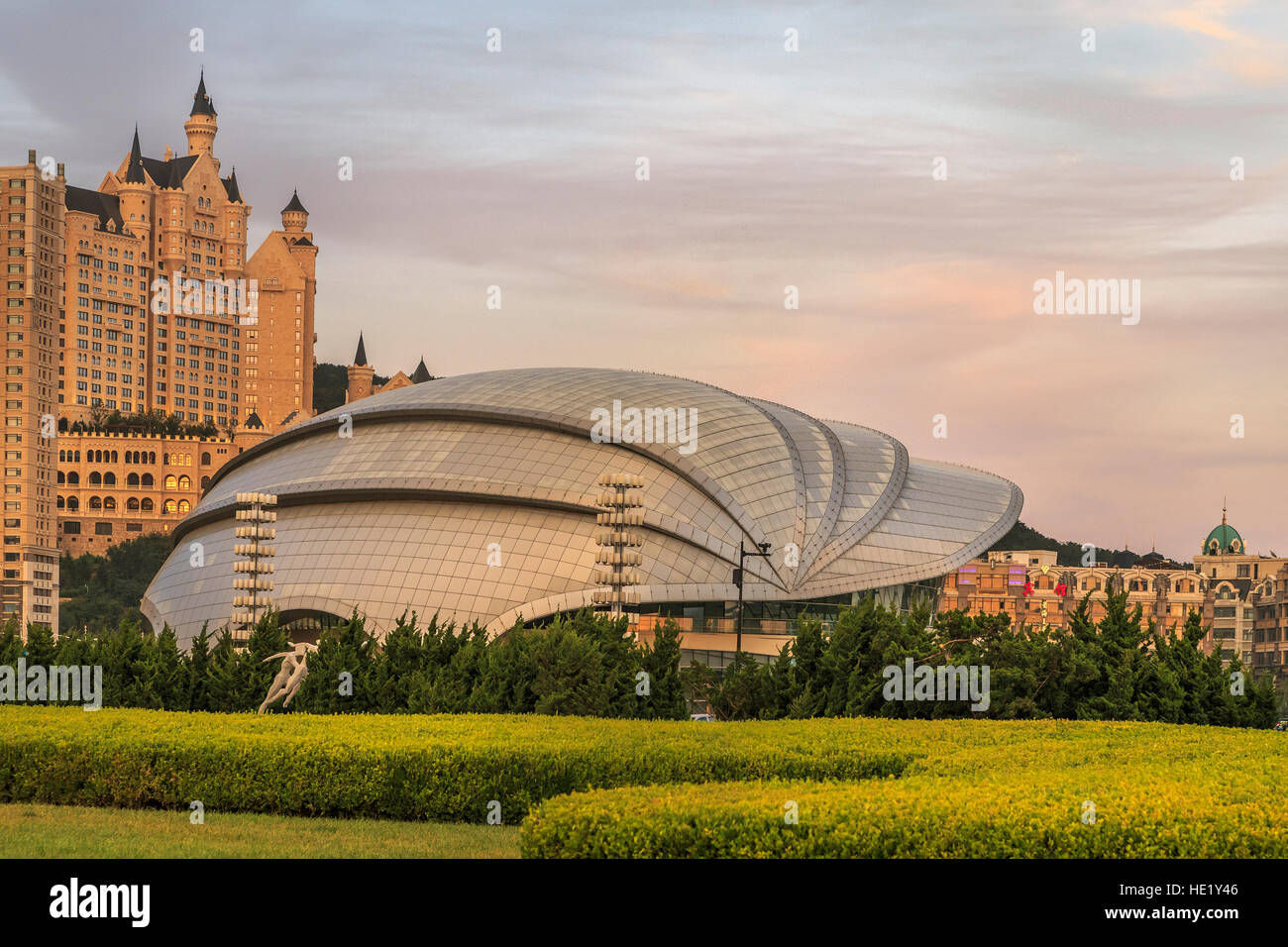 Dalian evening city building Stock Photo - Alamy