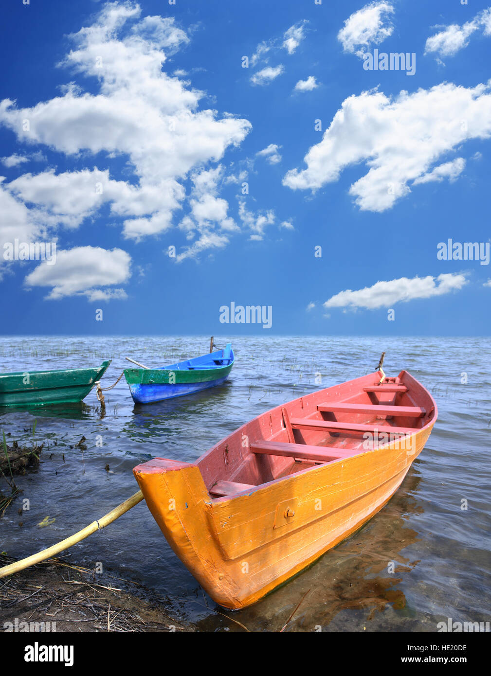 Three color lake hi-res stock photography and images - Alamy