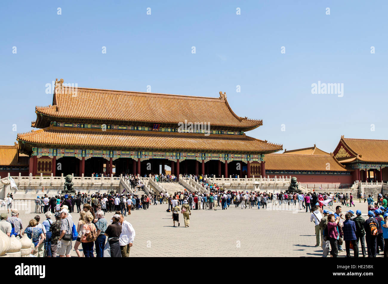 First Courtyard with bridges over the Inner Golden River and Gate of ...