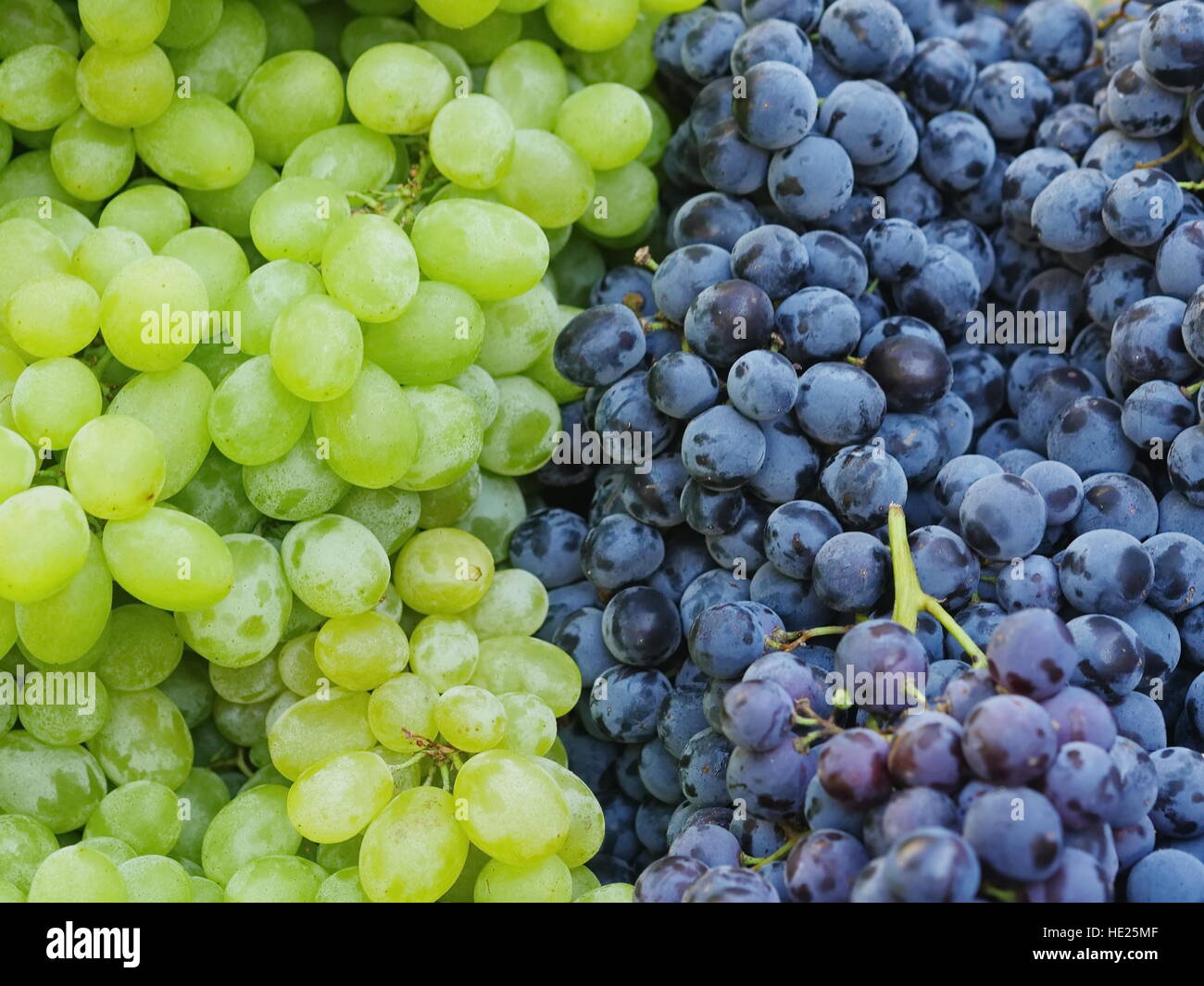 Red grape flavour hi-res stock photography and images - Alamy