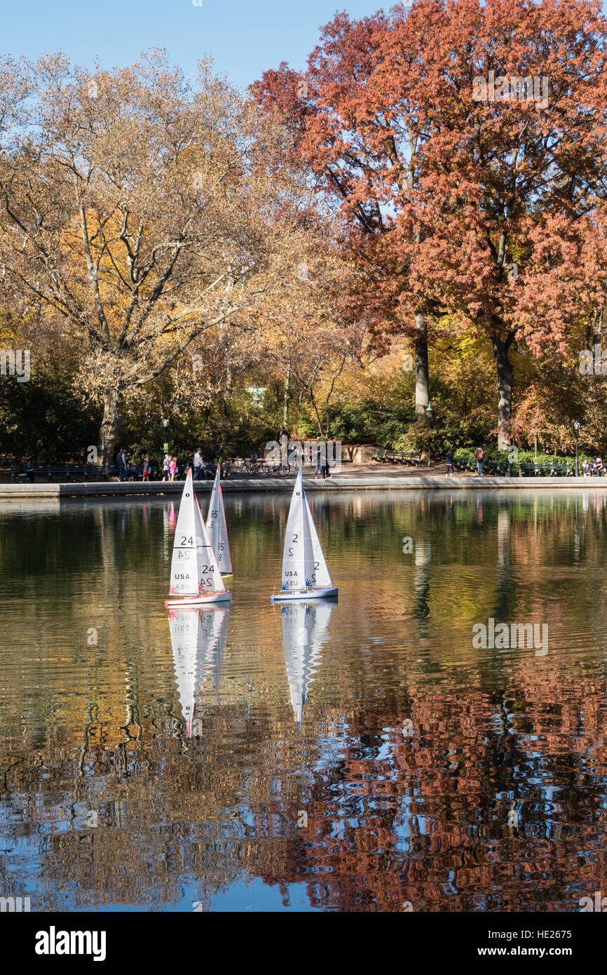 Conservatory Water in Central Park, New York City Stock Photo - Alamy