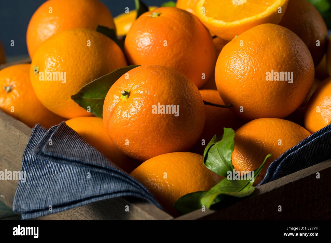 Perfect orange fruit hi-res stock photography and images - Alamy
