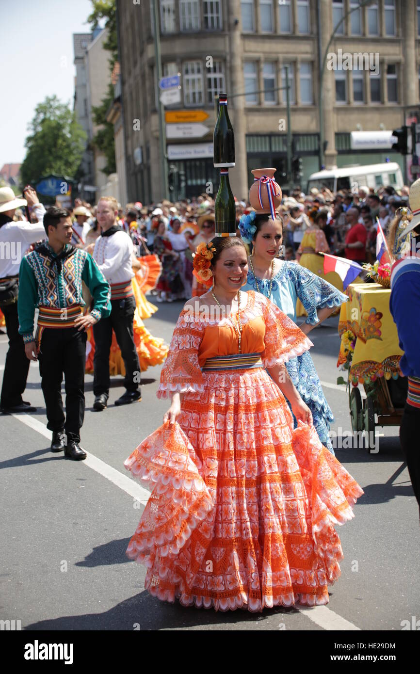 Several Samba groups and dancers perform at Carnival of Cultures on ...