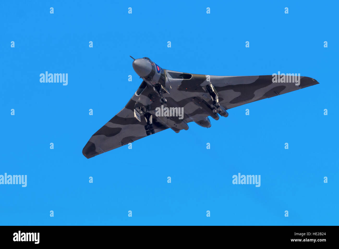 Avro Vulcan XH558 displaying to the crowds at Southport airshow Stock ...