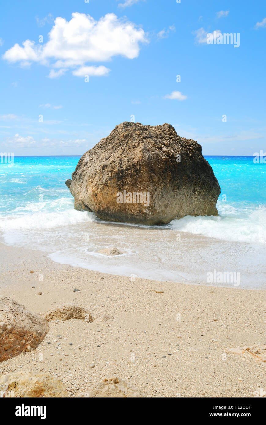 Big rock on beach hi-res stock photography and images - Alamy