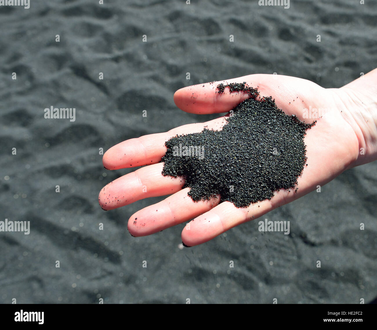 Kalapana black sand beach hi-res stock photography and images - Alamy