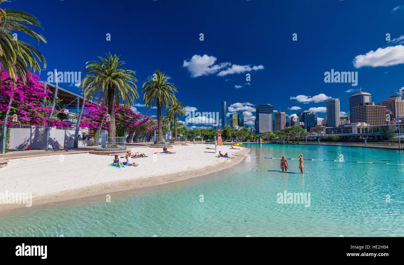 BRISBANE, AUS - NOV 18 2015: Streets Beach in South Bank Parkland. It's ...