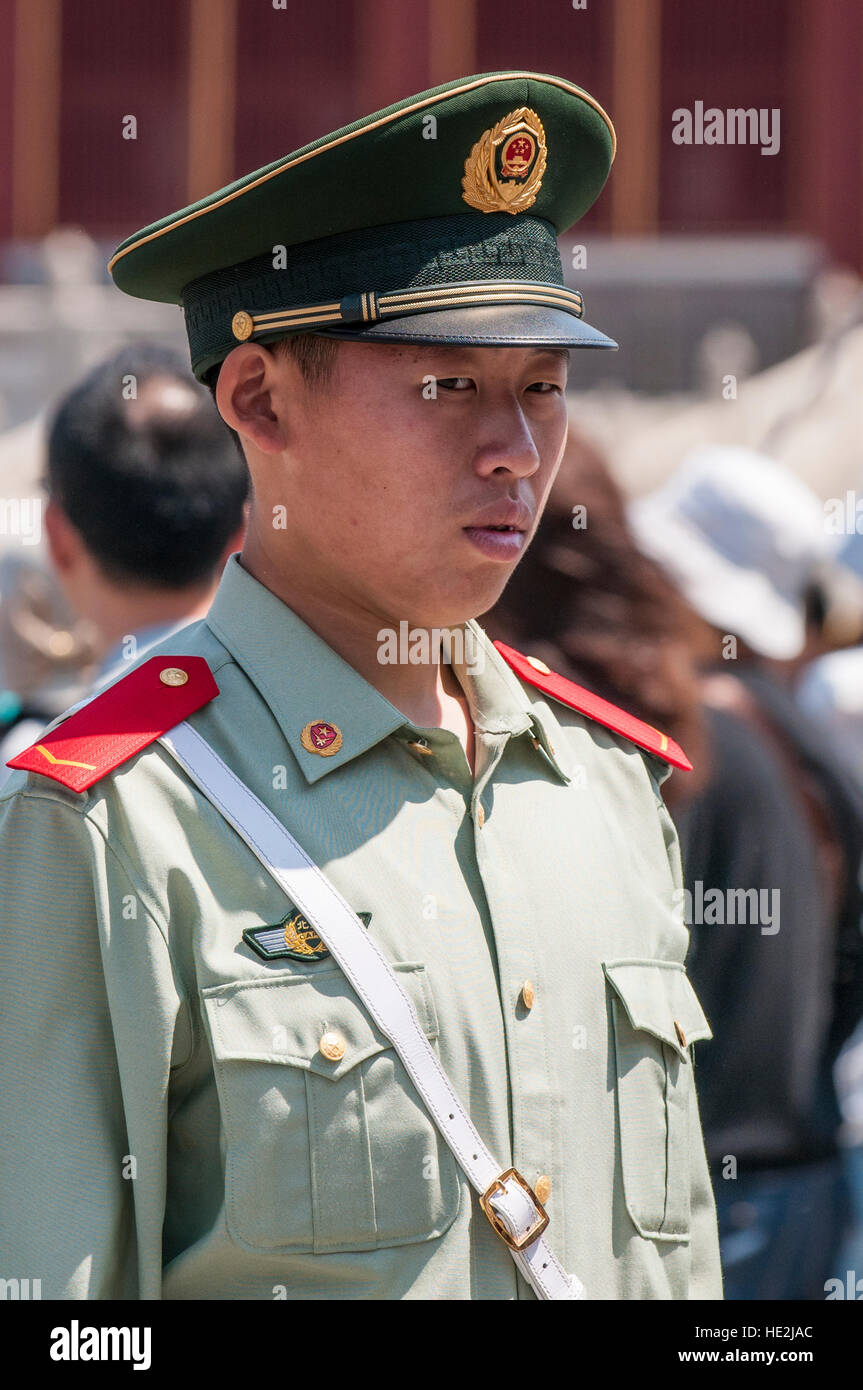 Guard police soldier in Forbidden City, Beijing China Stock Photo - Alamy