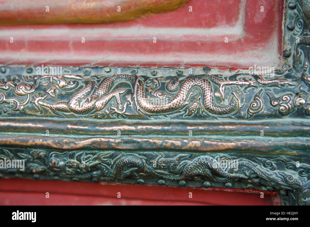 Door panel dragons in the Hall of Supreme Harmony Forbidden City ...