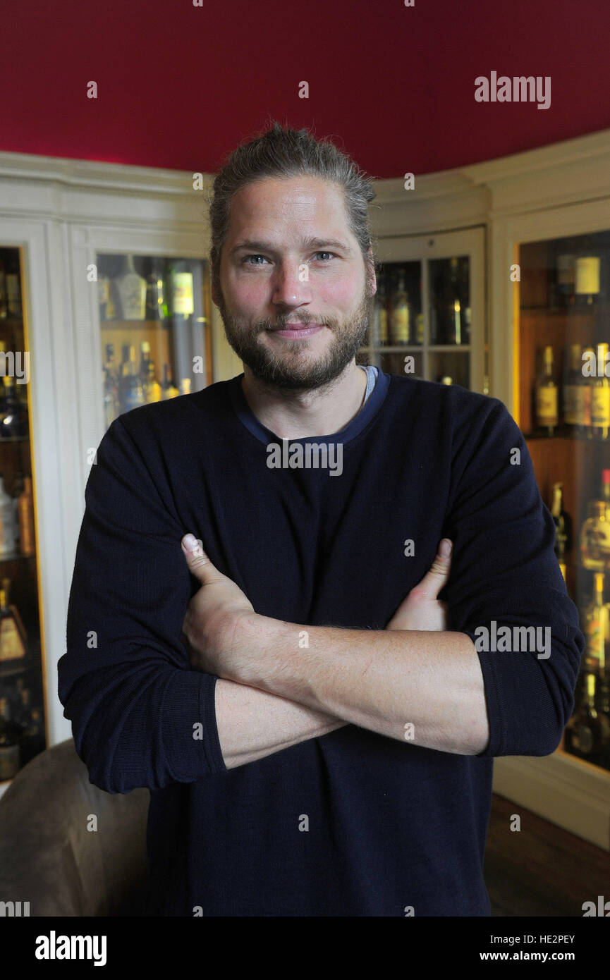 Photocall for new episodes of ZDF series 'Die Bergretter' at Cafe ...