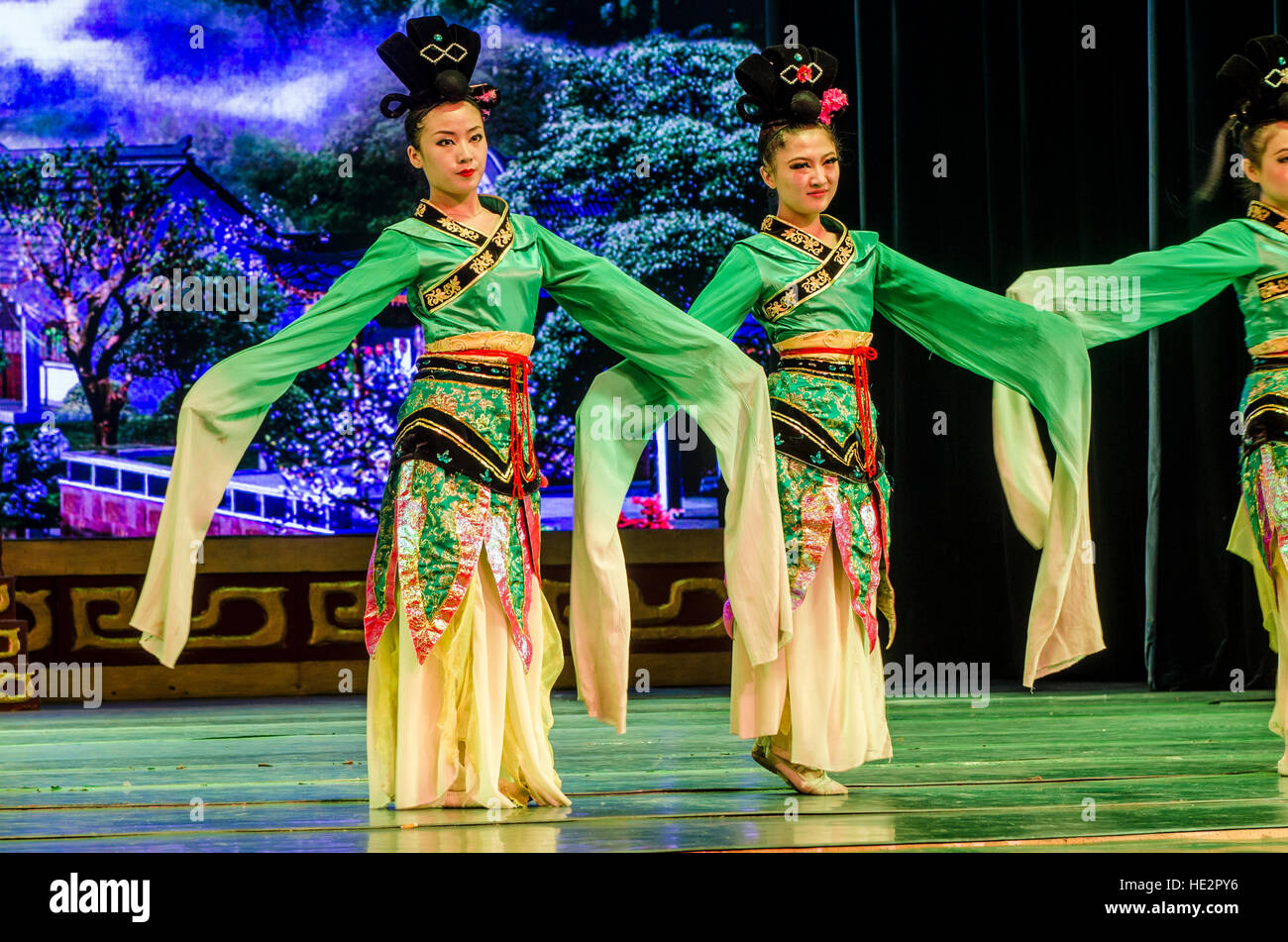 Tang dynasty silk road hi-res stock photography and images - Alamy