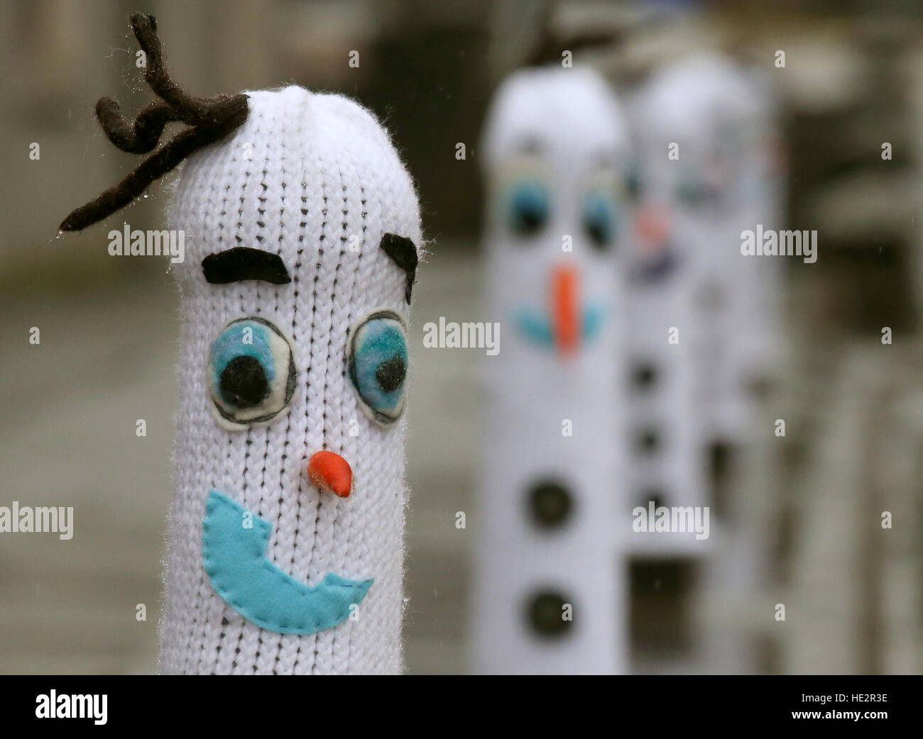 Make callander group walks past hi-res stock photography and images - Alamy