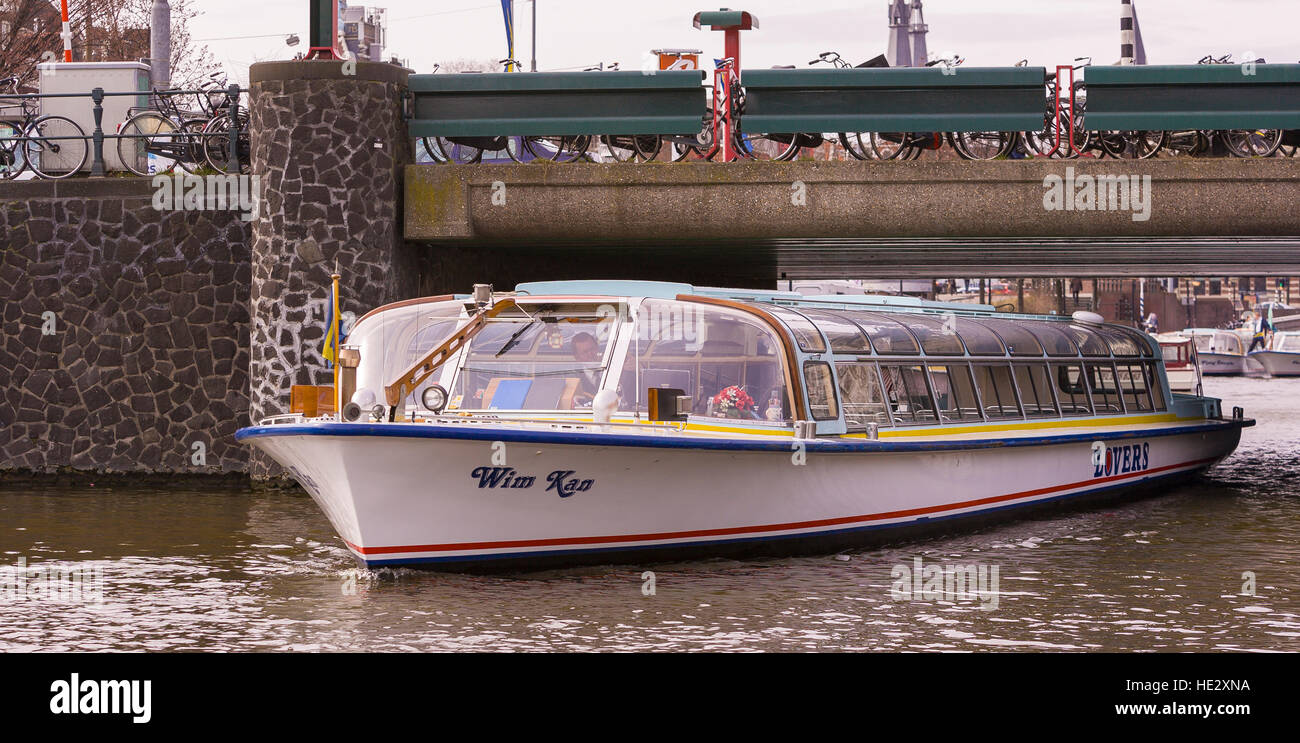 AMSTERDAM, NETHERLANDS - Canal boats Stock Photo - Alamy