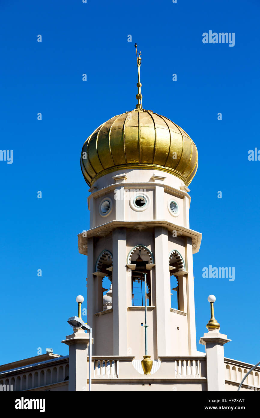 blur in south africa old mosque in city center of durban and religion ...