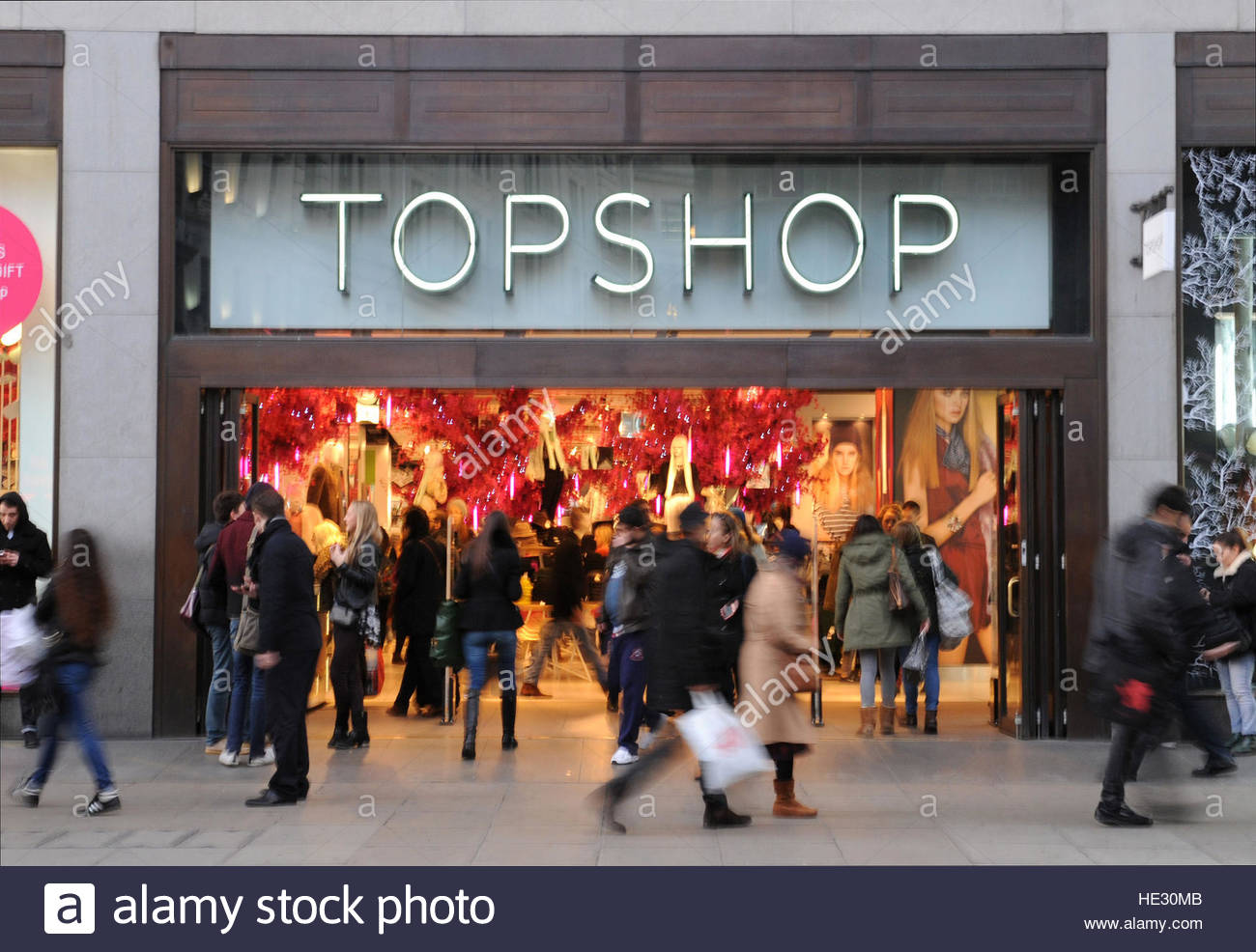 Topshop London Stores Stock Photos & Topshop London Stores Stock Images ...